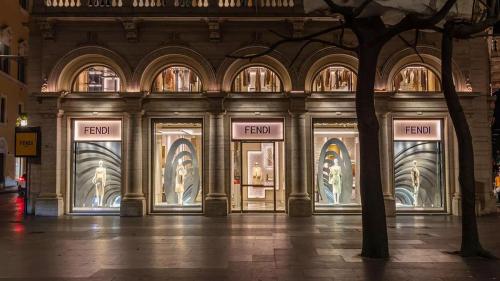 How to Get FENDI Avatar Items in Pokémon Go - Touch, Tap, Play